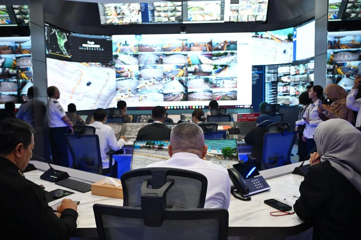 Menhub Dudy Pastikan Arus Balik Lebaran 2025 Aman dan Lancar, WFA Jadi Solusi Atasi Kemacetan ...