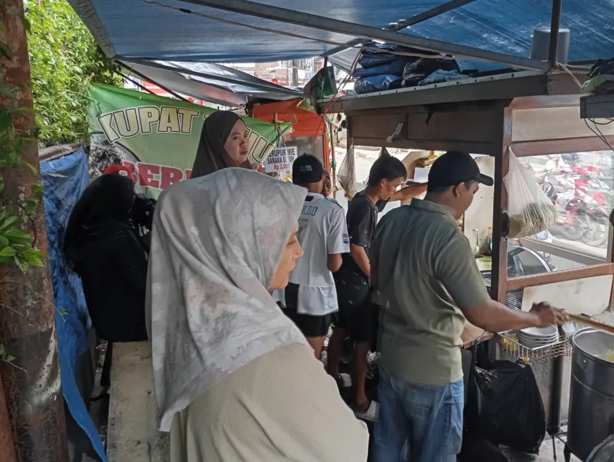 Kisah Inspiratif Ari Asal Garut, Dari Tukang Bakso Keliling Sampai ...